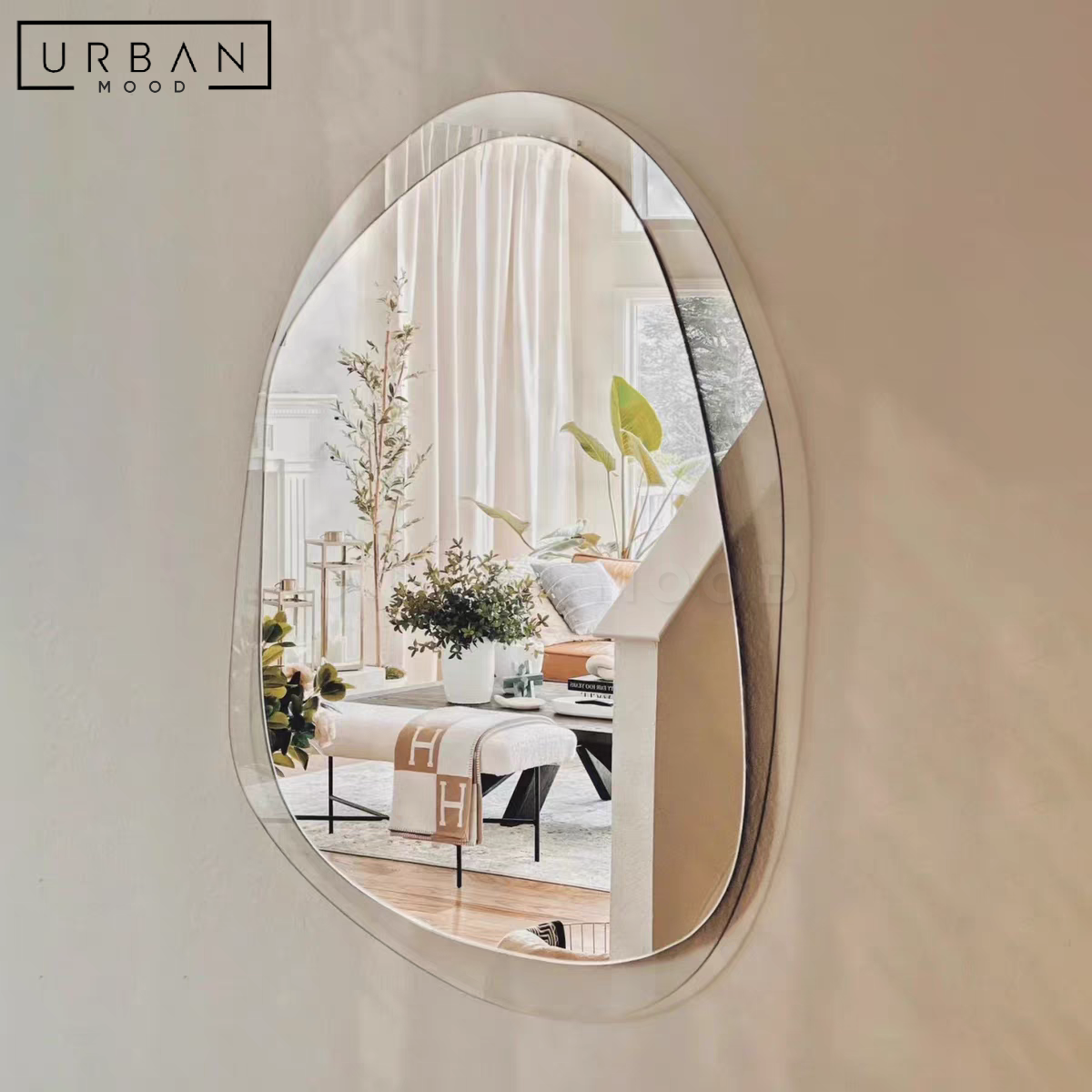 CYNA Modern LED Wall Mirror – Urban Mood