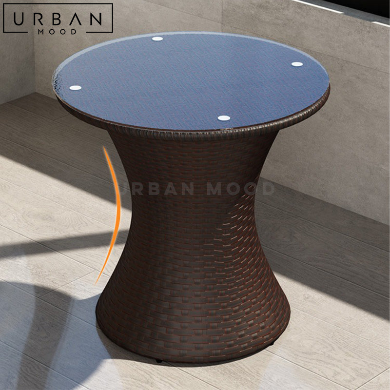 MARA Modern Outdoor Table & Chairs – Urban Mood