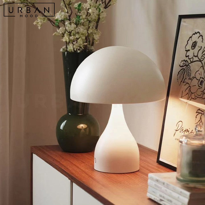 VIRA Modern Table Lamp – Urban Mood