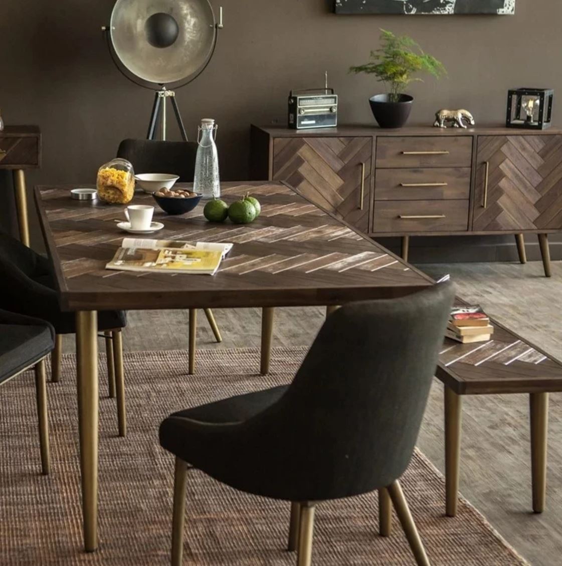 ELODIA Herringbone Solid Wood Dining Table – Urban Mood